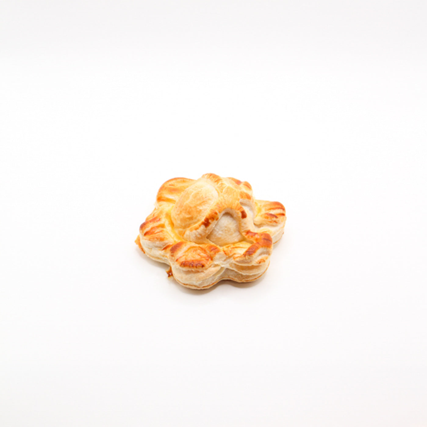 Lamb & Rosemary Pithivier (Cocktail Size 35g) - Box of 30 – Wonder Pies